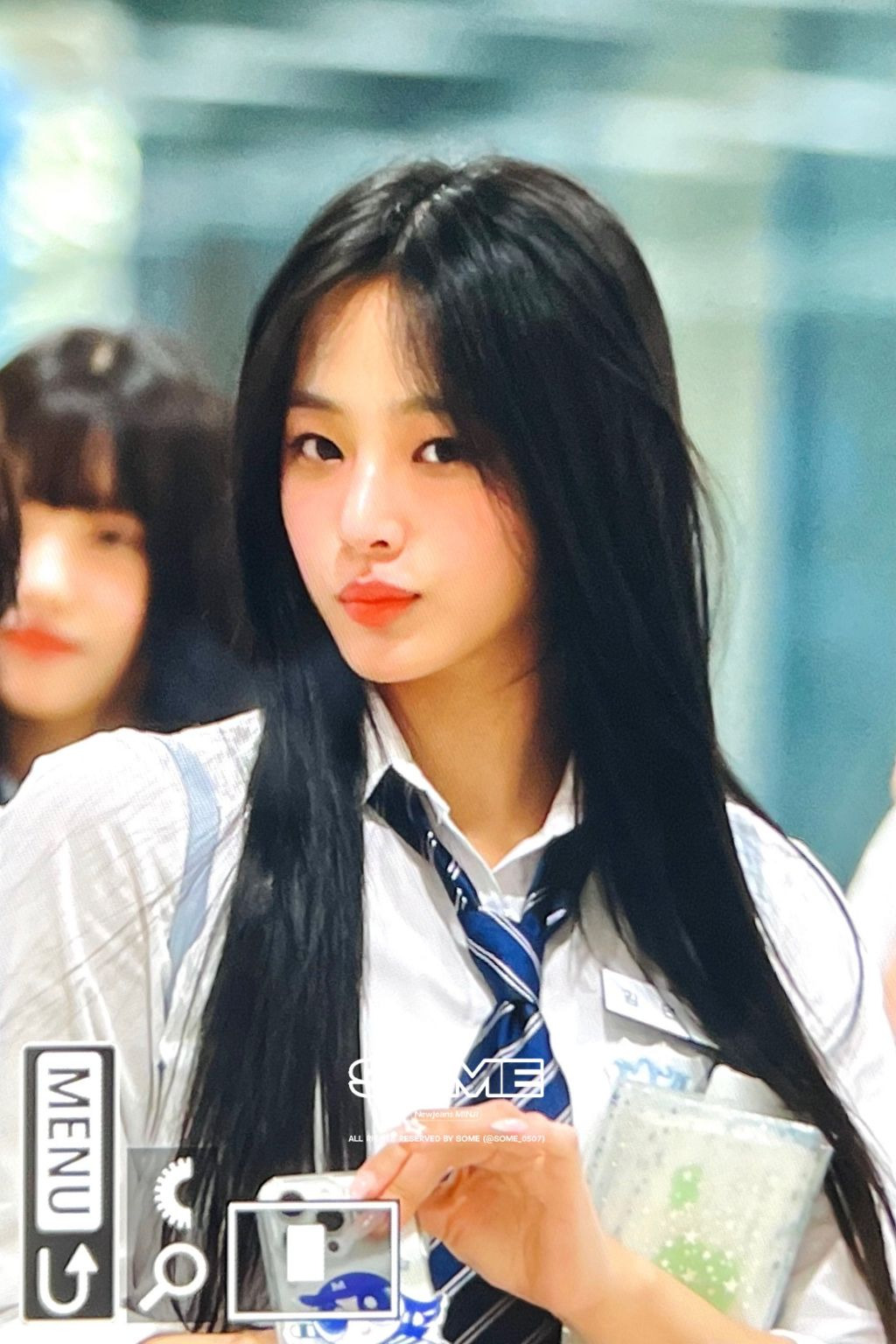 혹하게하는것들 오늘자 뉴진스 도쿄 출국 프리뷰 Daum 카페