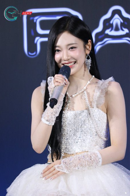 혹하게하는것들 오늘 에스파 방콕 기자간담회 Daum 카페