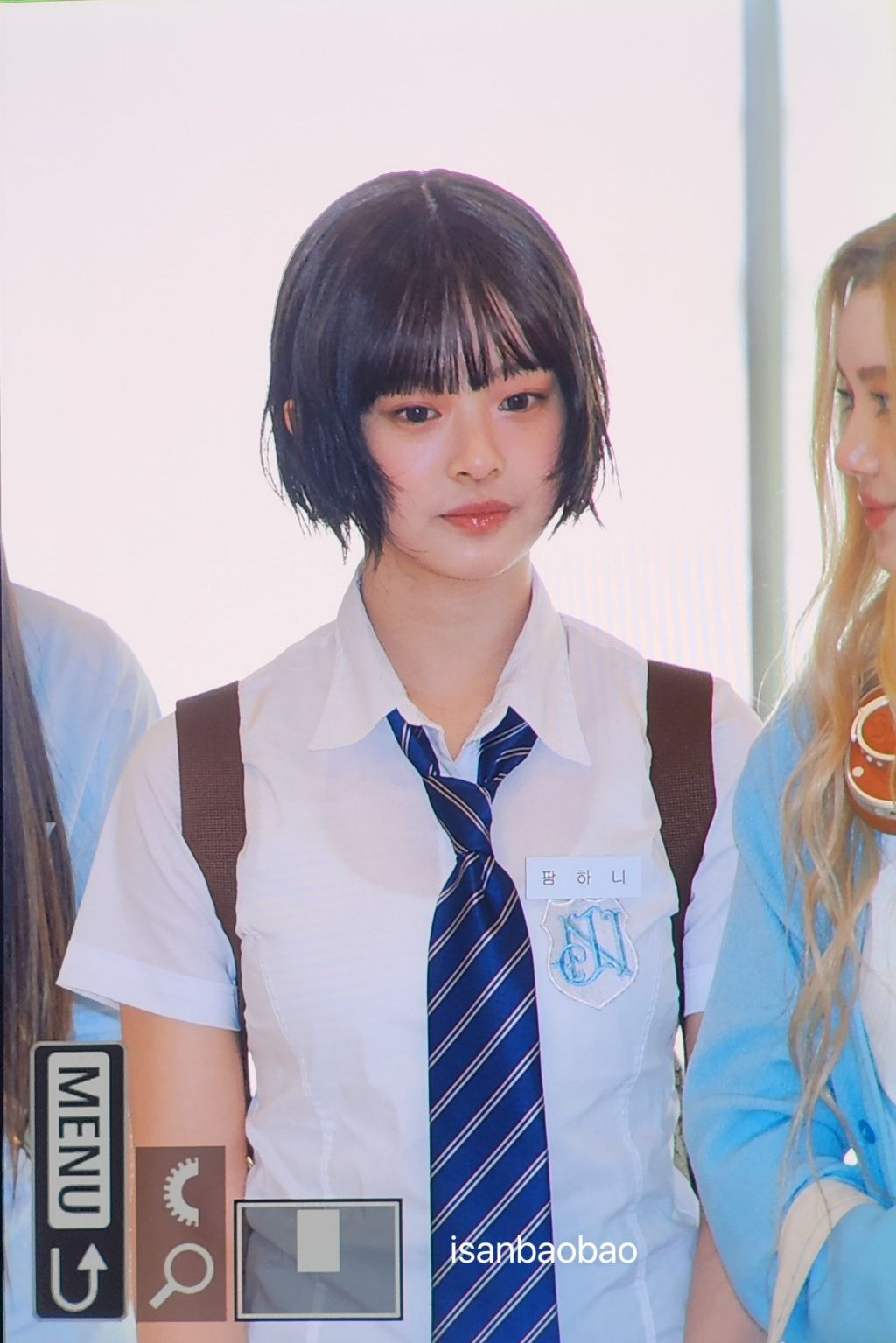 혹하게하는것들 오늘자 뉴진스 도쿄 출국 프리뷰 Daum 카페