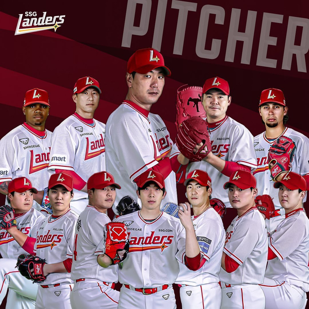 뜨겁게 외쳐라 SSG 랜더스 | 2024 개막전 출전 선수단 단체샷 📸 - Daum 카페