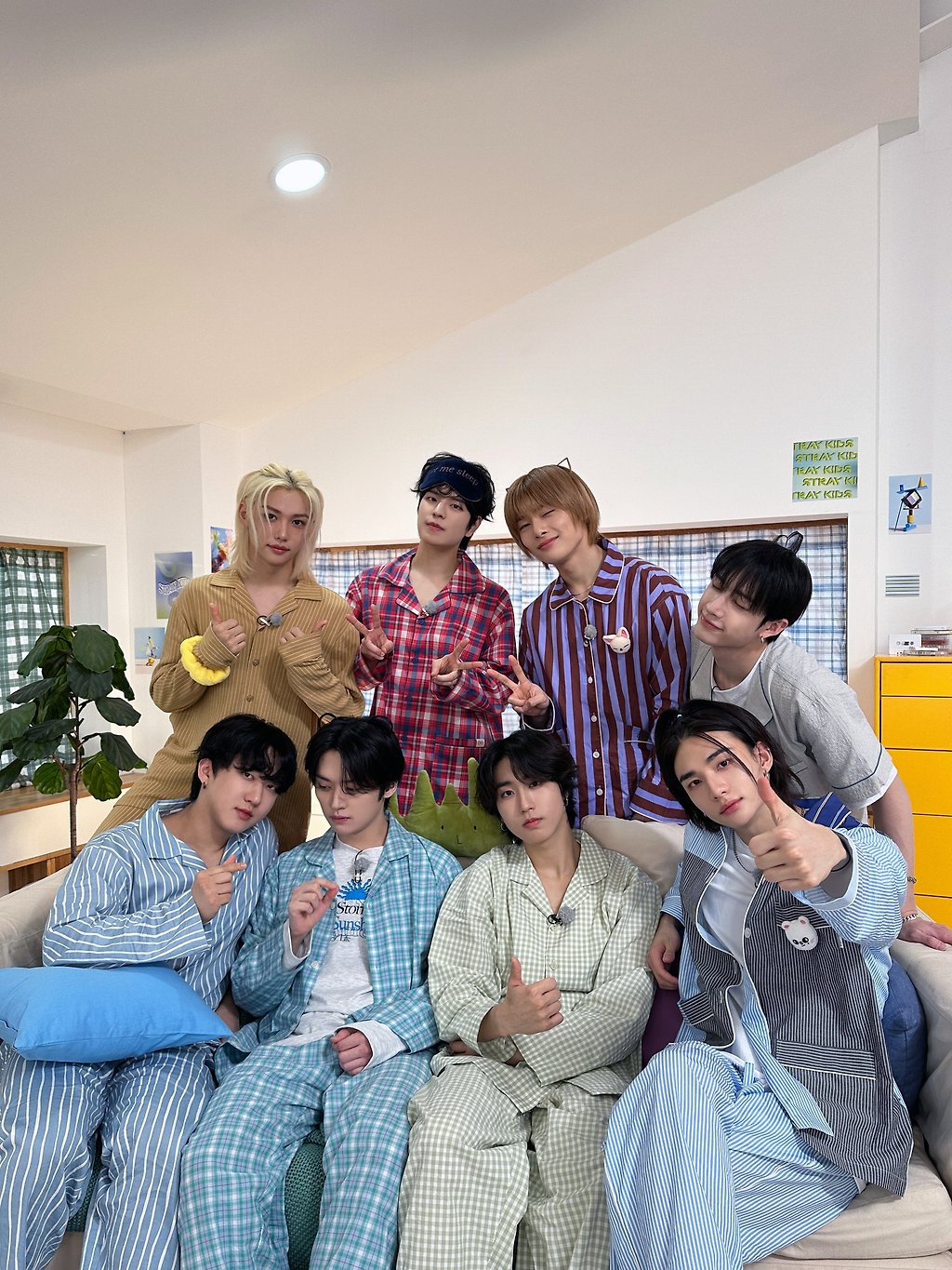 우리노 😻 침대 빙고 지옥 2｜스키즈 코드 Ep56 리노 Daum 카페