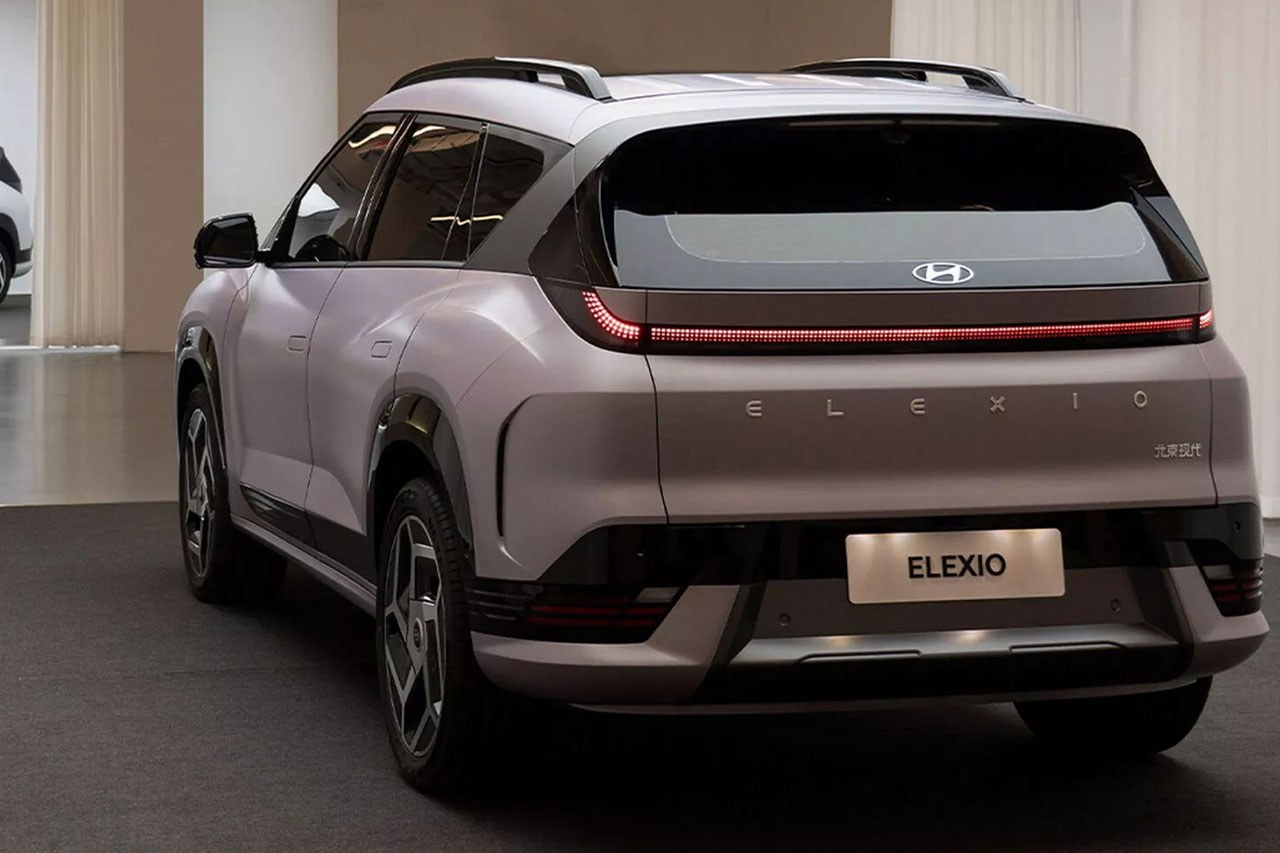 "실내 바꾼 현대차 SUV" 주행거리는 무려 722km