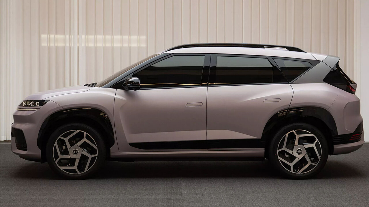 "실내 바꾼 현대차 SUV" 주행거리는 무려 722km