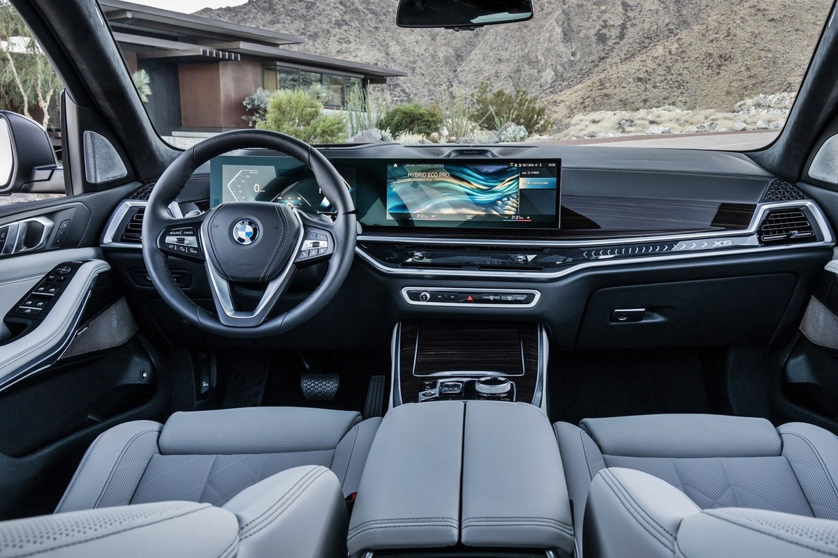 벤츠 GLE vs BMW X5 럭셔리 패밀리카 승자는?