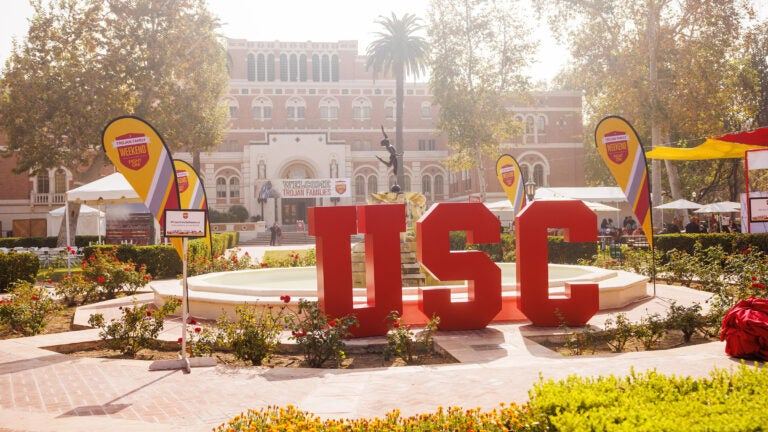 USC 학비 4.8% 인상, 학생들에게 큰 부담 된다