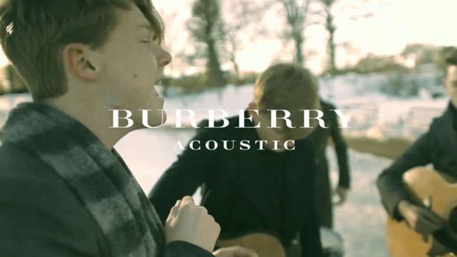 패션 디지털 마케팅의 선구자 버버리(BURBERRY)