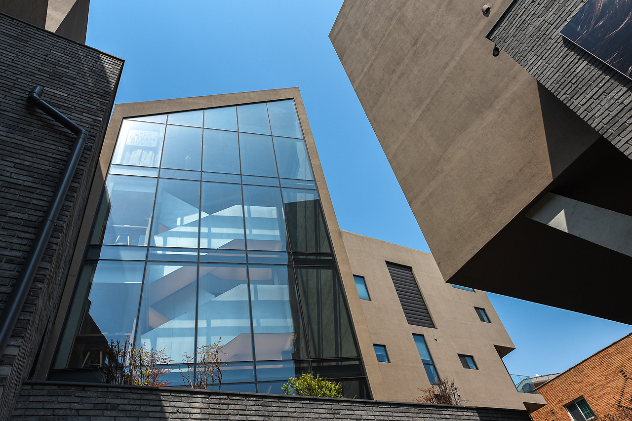 개방된 편안함이 주는 것은