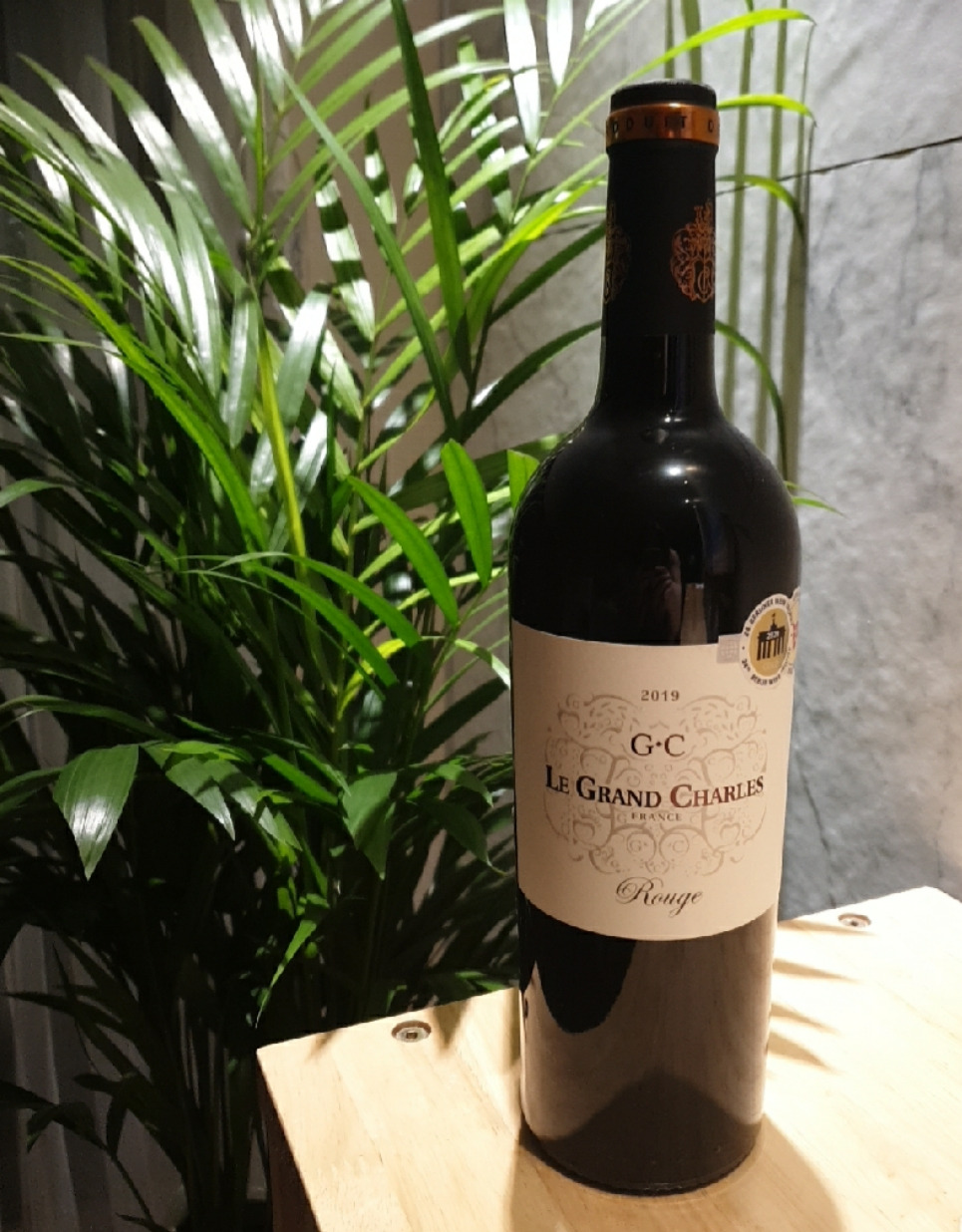 2019 LE GRAND CHARLES ROUGE