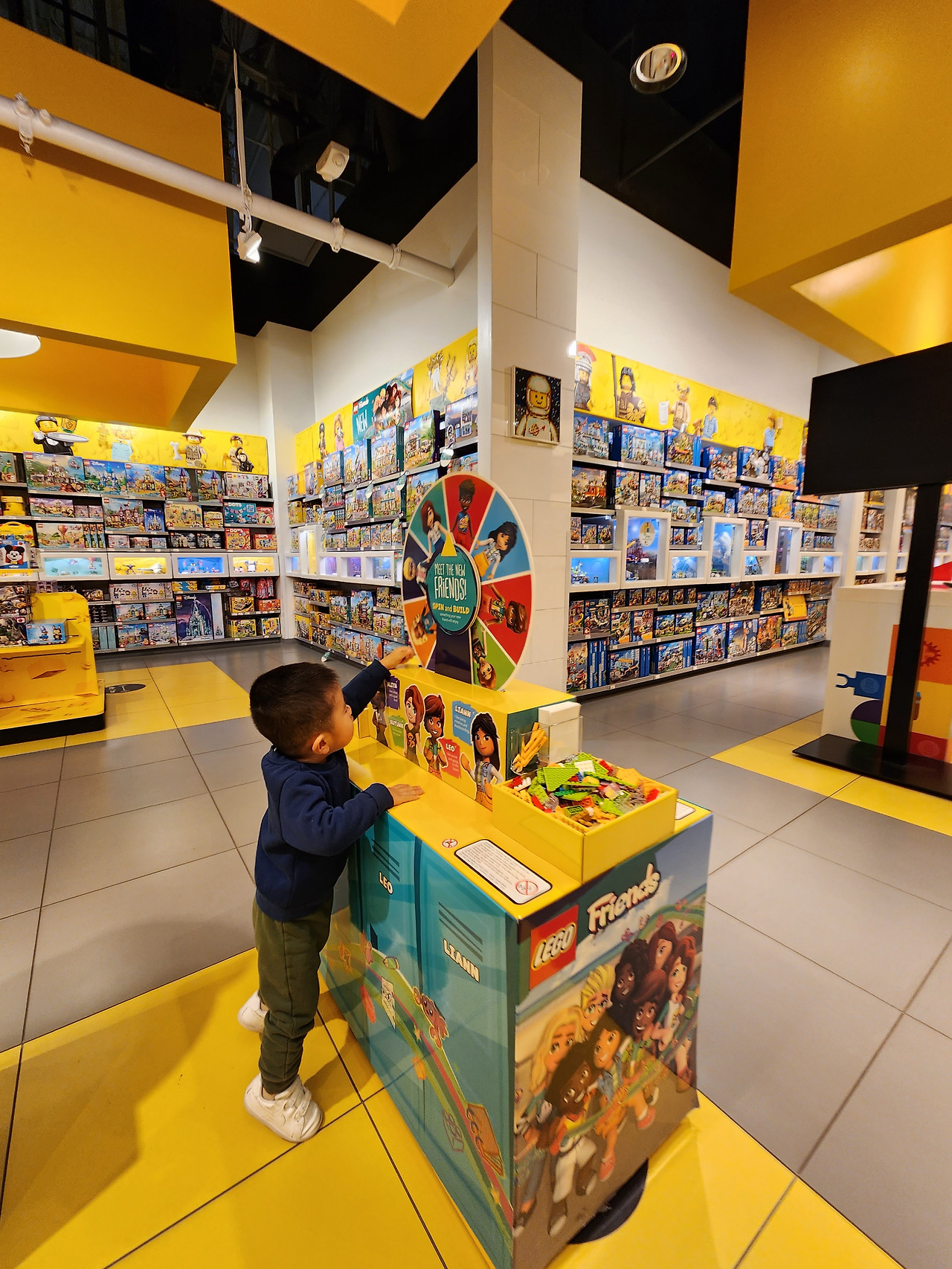 125 Arundel Mills Mall