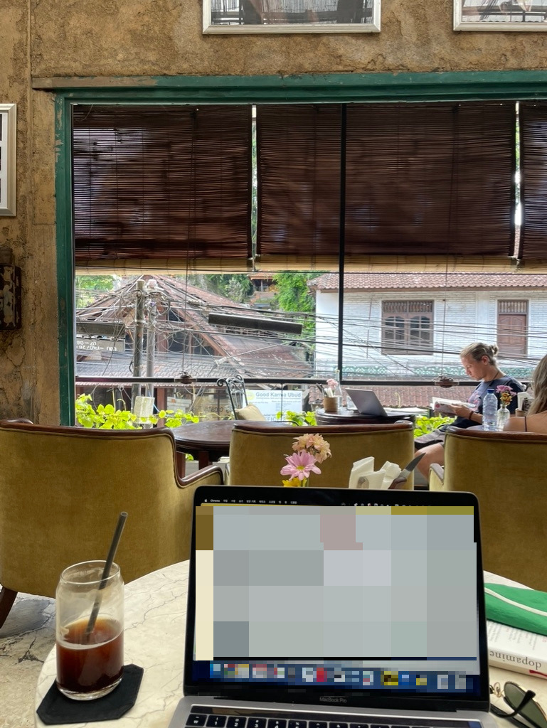 발리 워케이션, 카페 vs 코워킹 스페이스