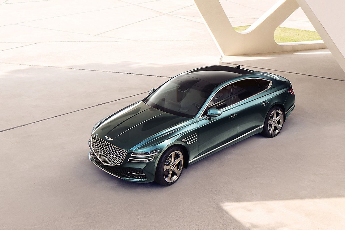 그랜저 풀옵션 VS G80 깡통, 무엇을 사야 이득?