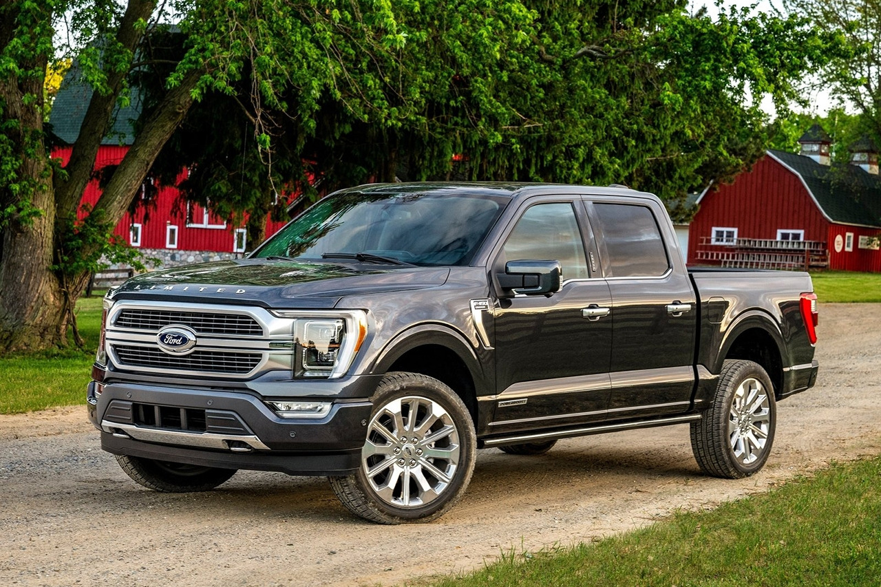 시대를 거스르는 흐름, 포드 F-150 5L V8 유지