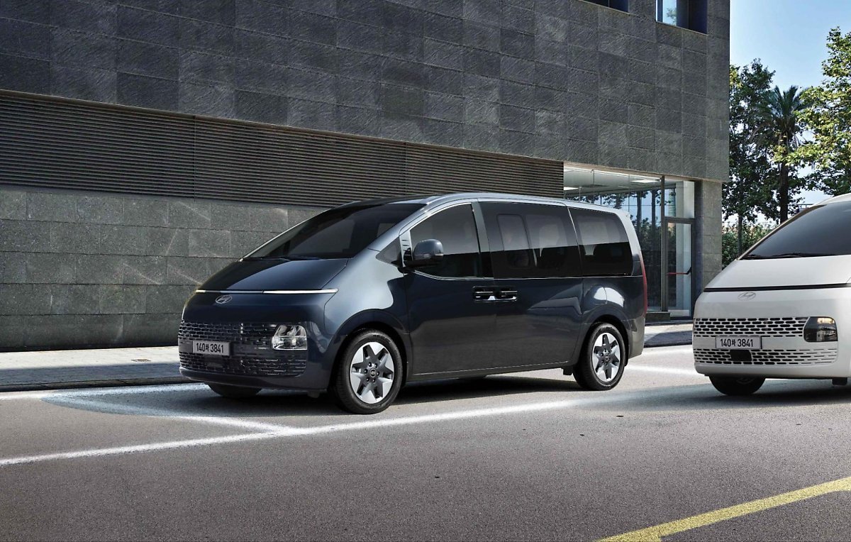 2024년형 스타리아 무엇이 바뀌었나? 핵심만 쏙쏙!