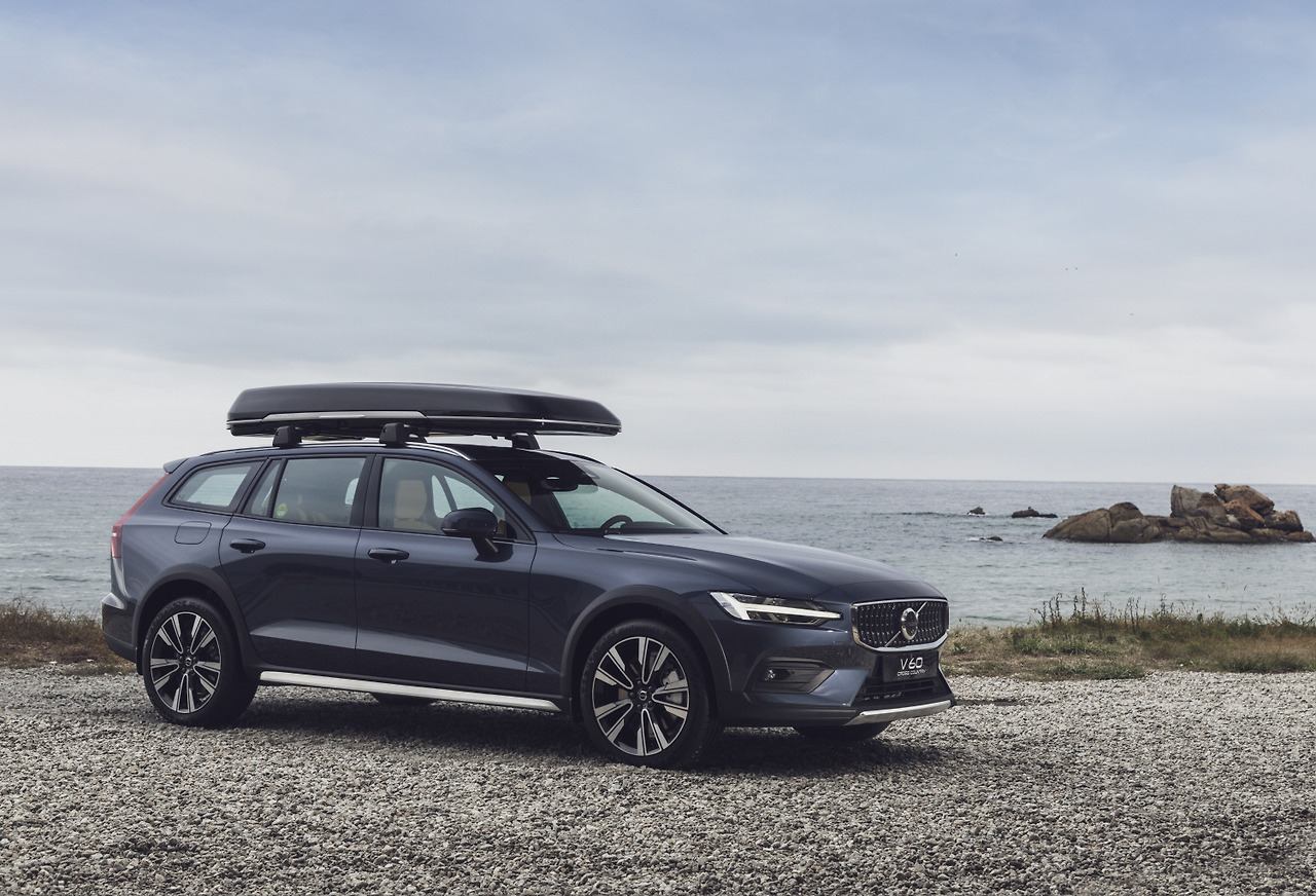 [시승기] 25년식 볼보 V60 CC