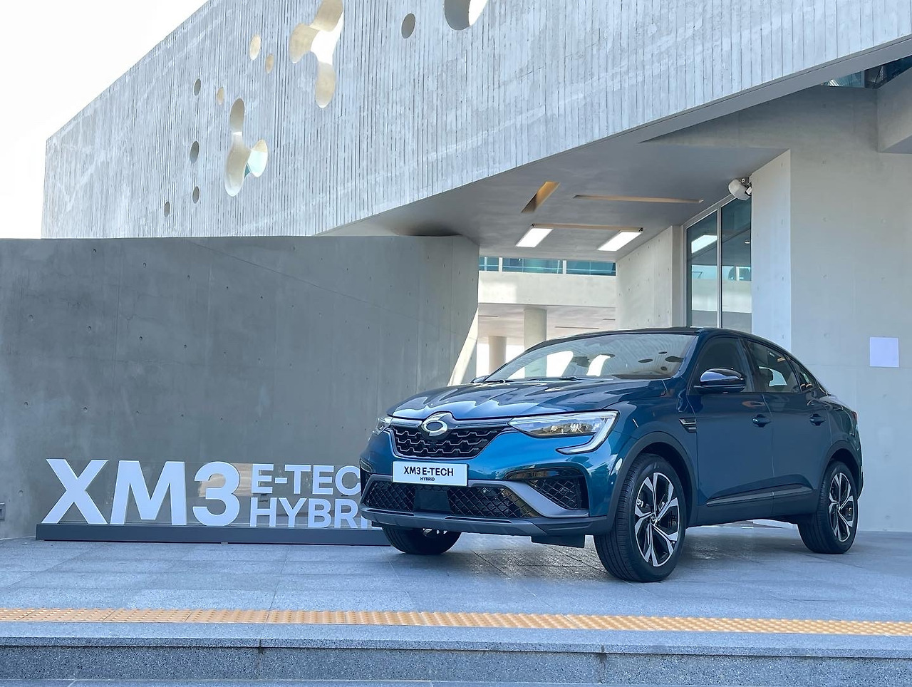 르노자동차 XM3 E-TECH 하이브리드 시승기