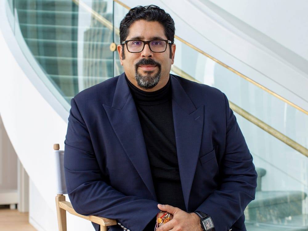 08화 LVMH, 세계 최고의 명품 회사의 전략