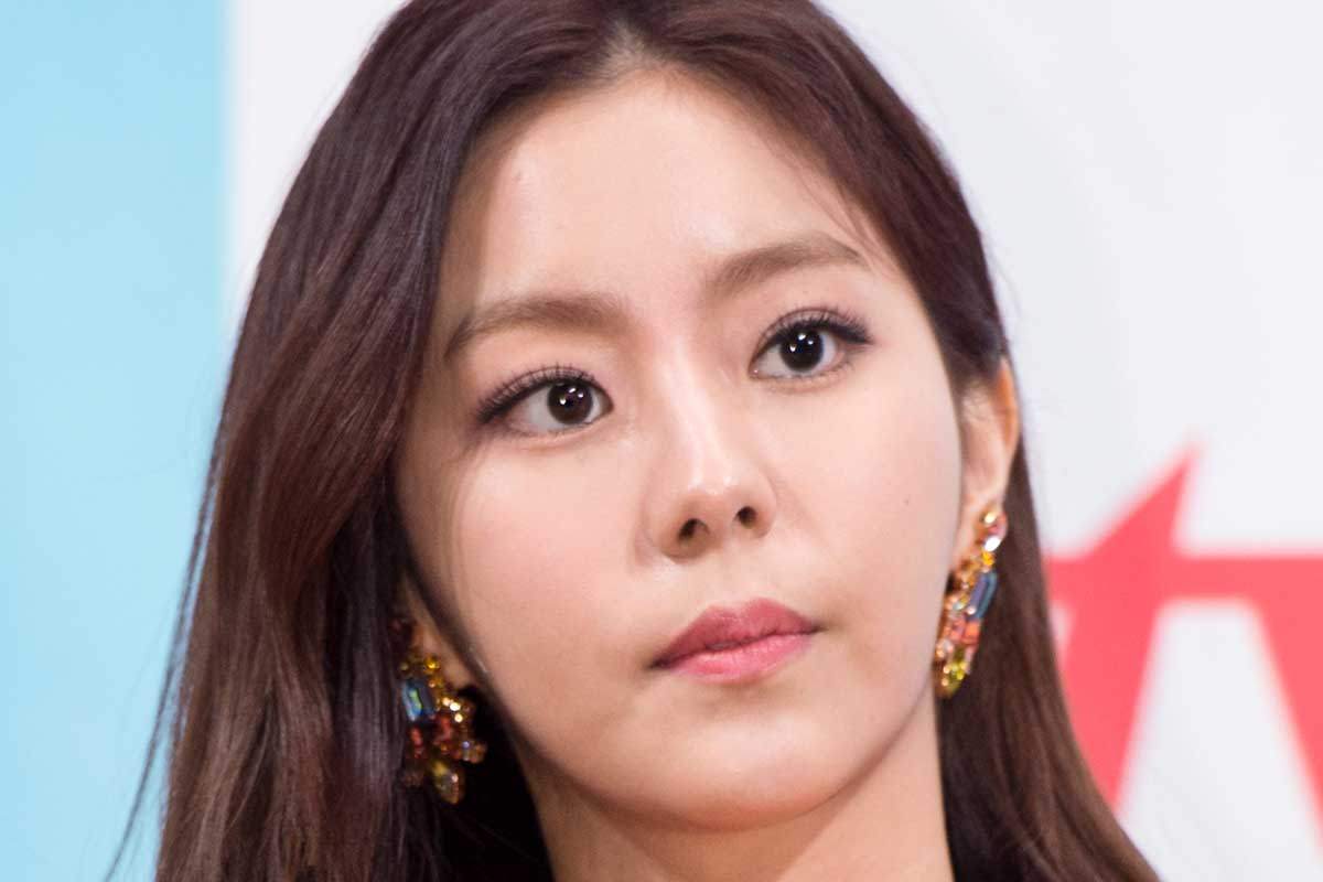 “걸그룹 A양 모텔 동영상 유출”… 유이, 무거운 입장