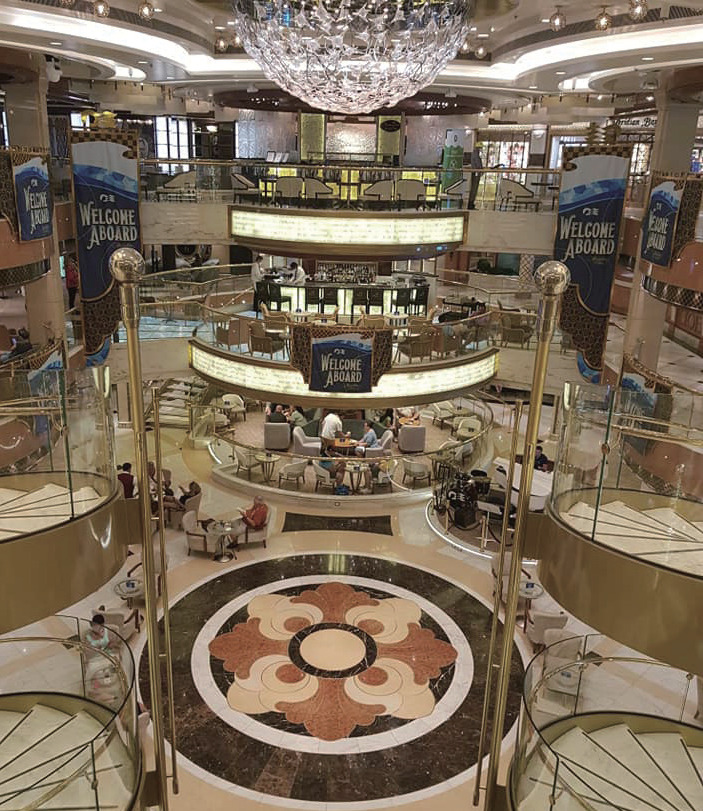 08화 바르셀로나항에서 크루즈를 타다