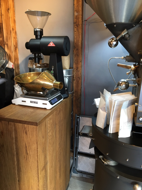 멜 커피 로스터스 Mel Coffee Roasters