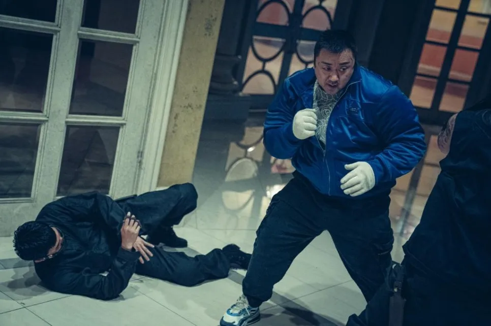 거룩한 밤 데몬 헌터스*황야보다 더 황량한 세계관