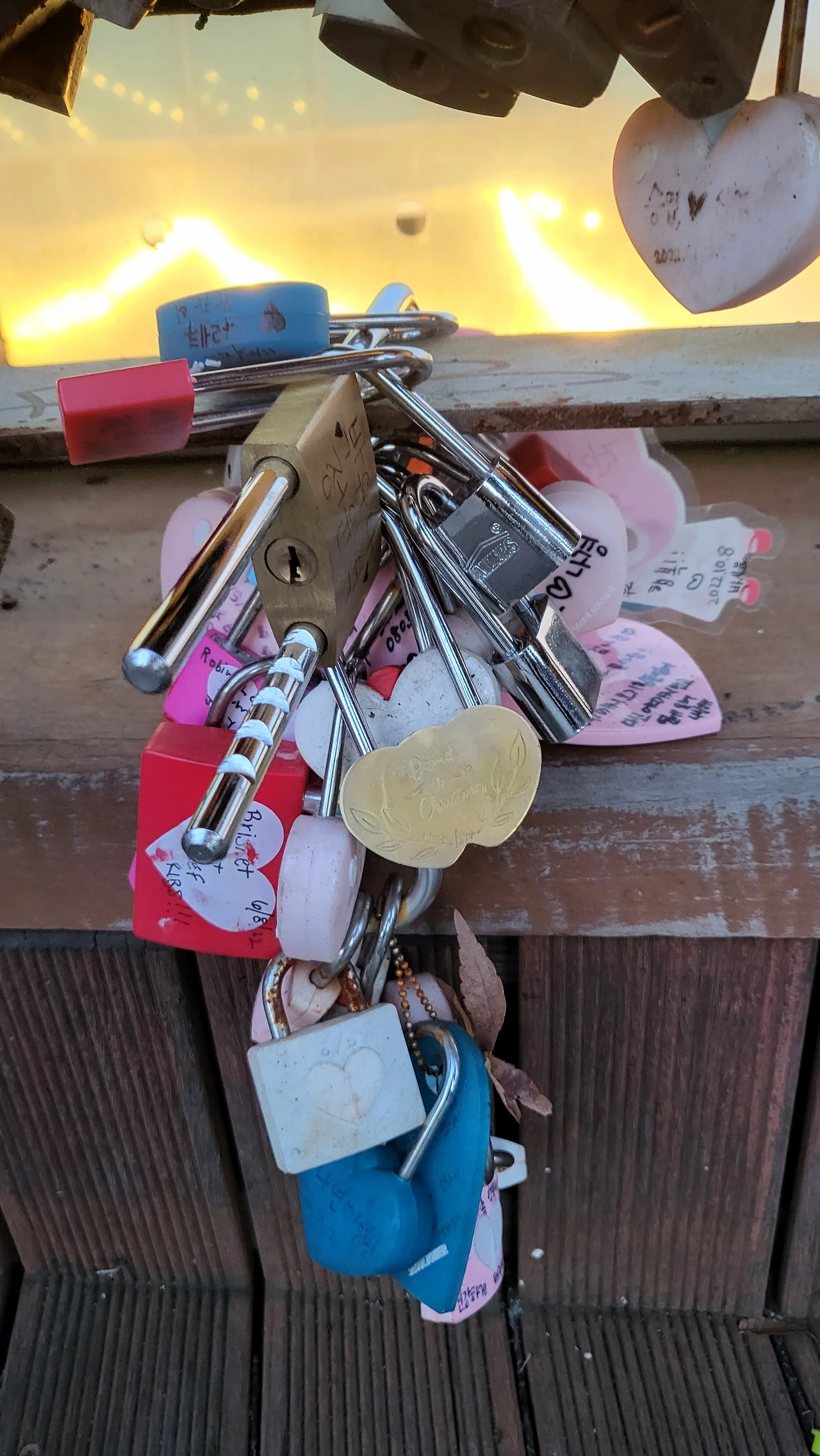 녹슨 자물쇠, 철 지난 사랑