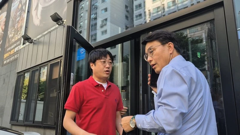 윤상현 국민의힘 의원 인천 대형식당 주차장 ‘길막’