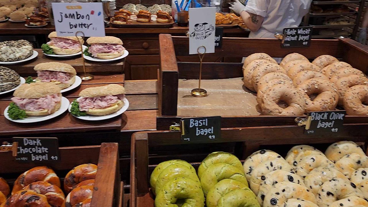 40분 웨이팅 잠실 롯데월드타워 런던 베이글 방문기