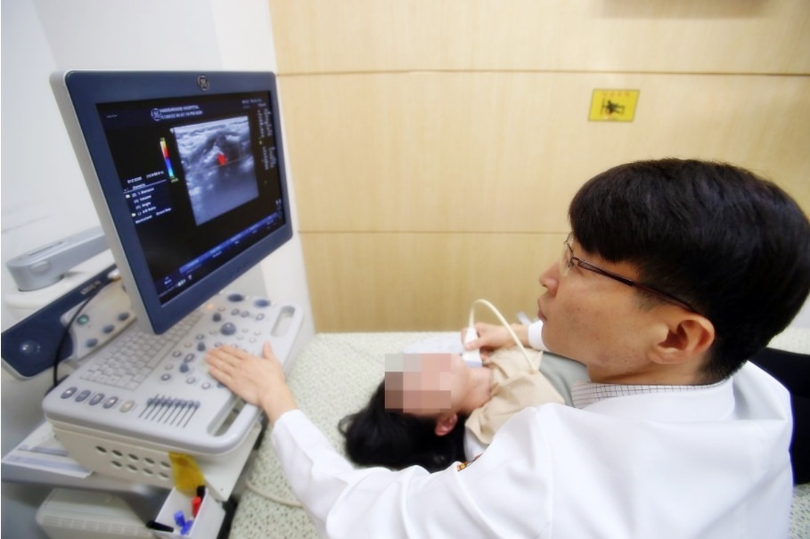목에 멍울 갑상선 초음파와 경부초음파목초음파 차이