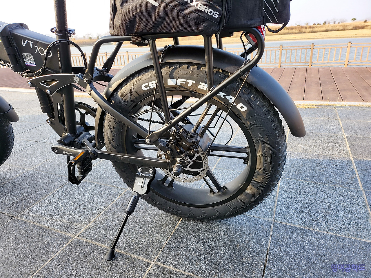 볼트몬스터 VT700 FB20 후기