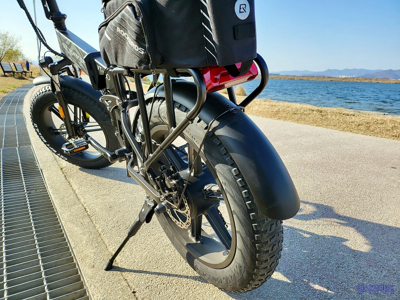 볼트몬스터 VT700 FB20 후기