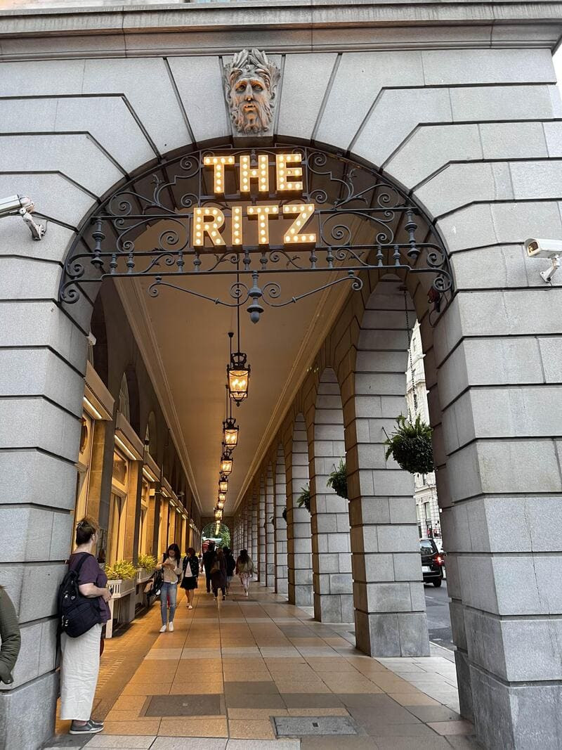 런던 여행 리츠the Ritz 호텔 애프터눈 티