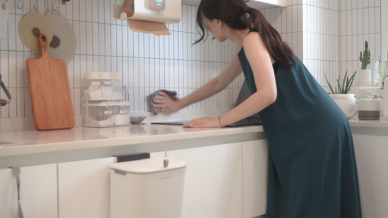 비싼 밀폐용기 없이 신선한 식재료 보관 정리법 레몬보관법 레몬활용법 레몬소주세정제 식재료 냉동보관법 식빵 보관법