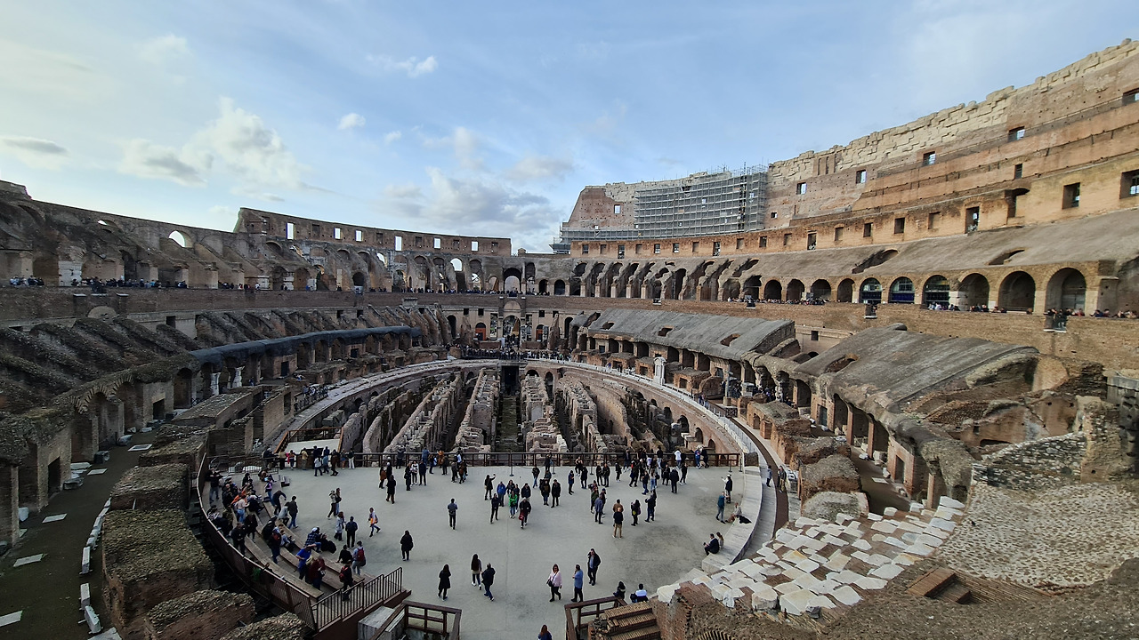 콜로세움 포로 로마노 탐방기 로마 야경 투어
