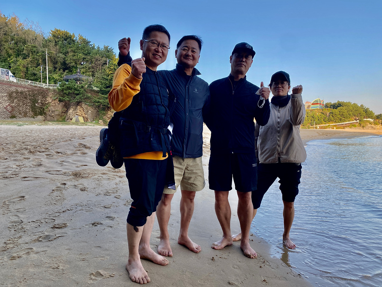 걷기 해변 맨발 걷기 35일 관절 통증 사라져