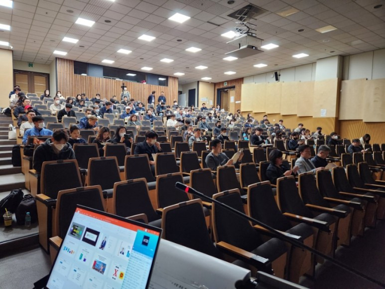 소통과 공감 리더십 특강 강의 강사 유경철