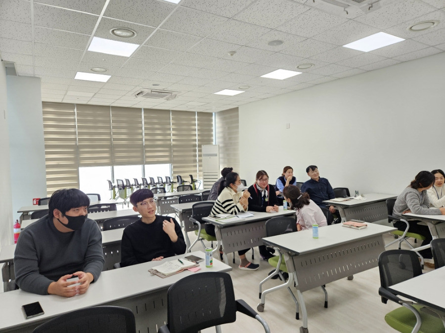 소통과 공감 리더십 특강 강사 유경철