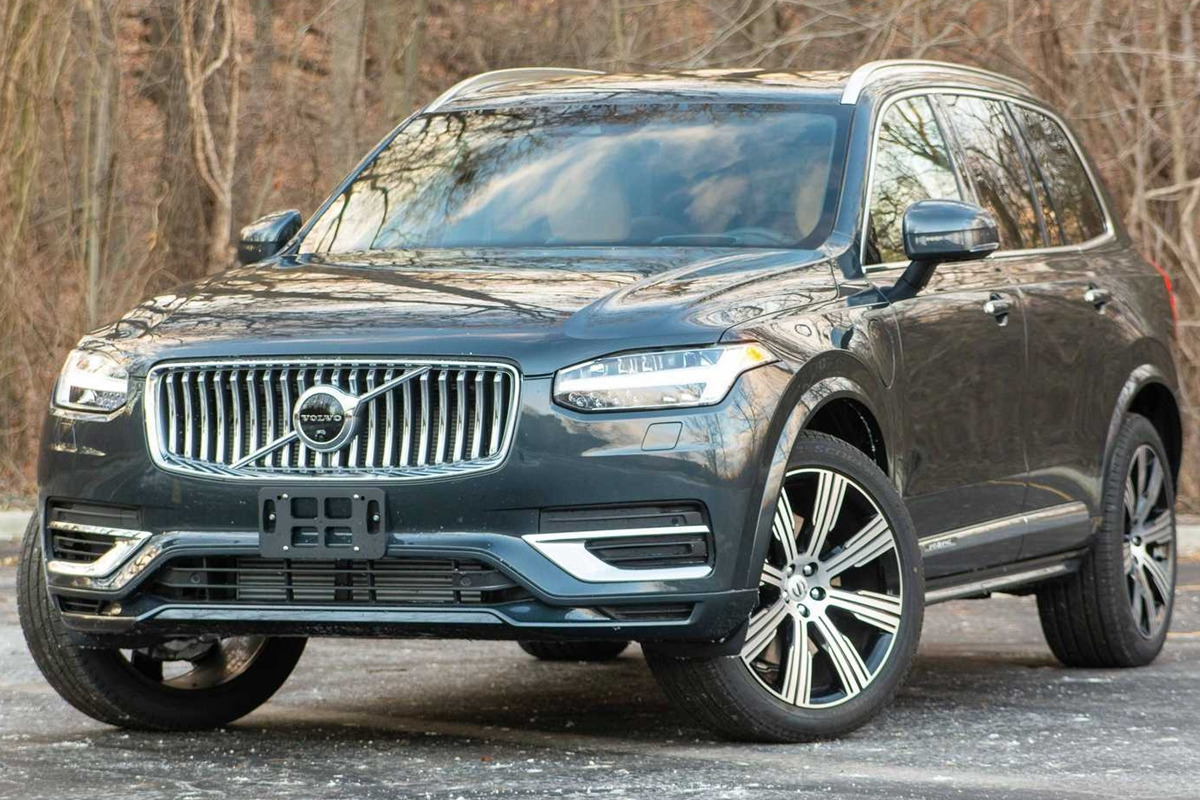 볼보의 Xc90 주행거리 500km 전기차로 출시된다