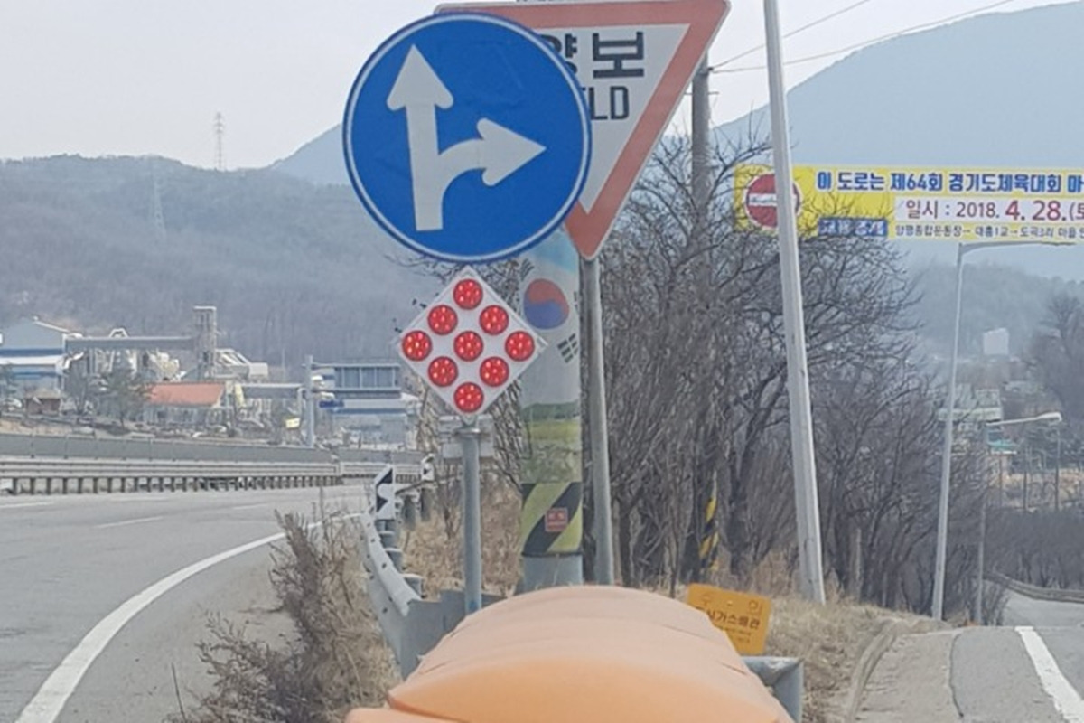 없으면 큰일 나는데도 대다수가 모른다는 교통 표지판은