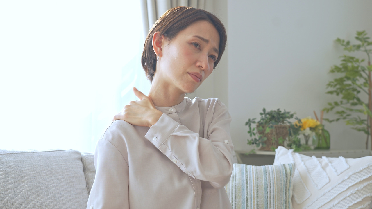 이유 없이 온몸이 아픈 섬유근육통 증상