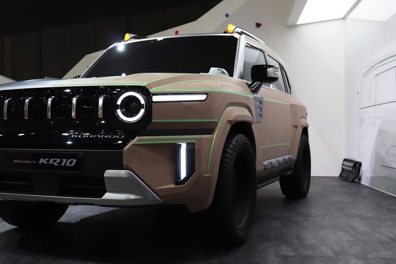 "코란도의 부활" KR10 콘셉트, 이르면 내년 출시