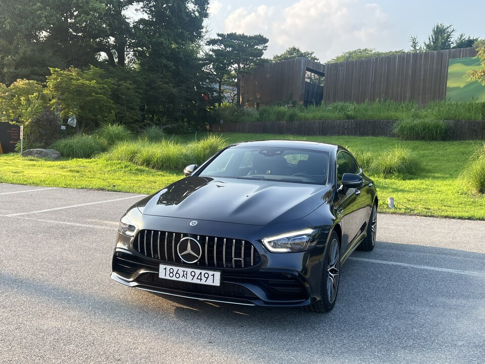 달리는 맛 난다! AMG GT 43 4MATIC+