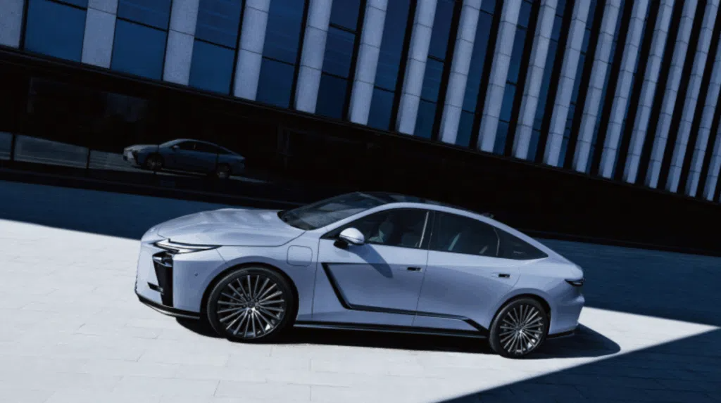 “렉서스 신형 ES, G80 초월!”