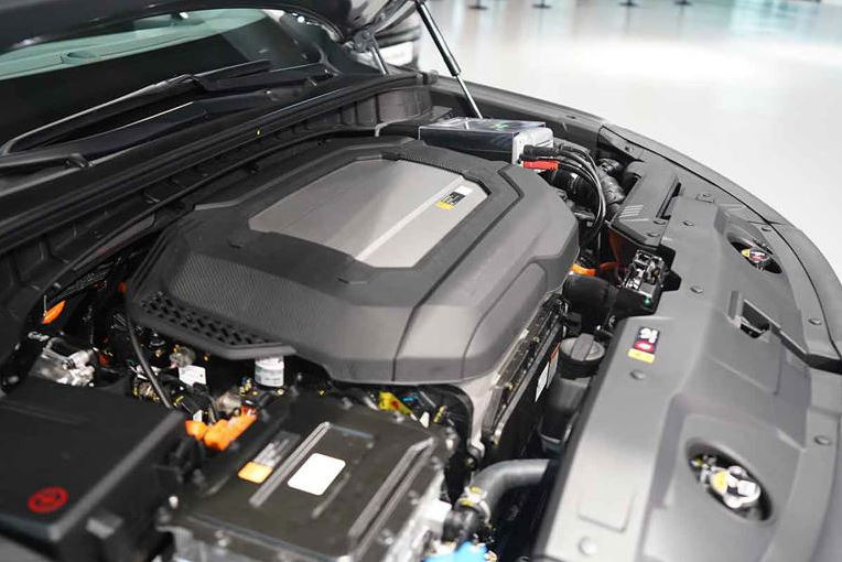 “현대차, 1000km 전기차 EREV 출시”