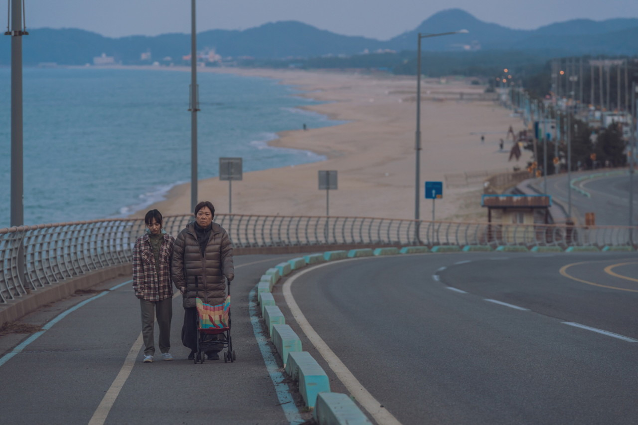 〈아침바다 갈매기는〉리뷰｜내일은 내일의 태양이 뜬다