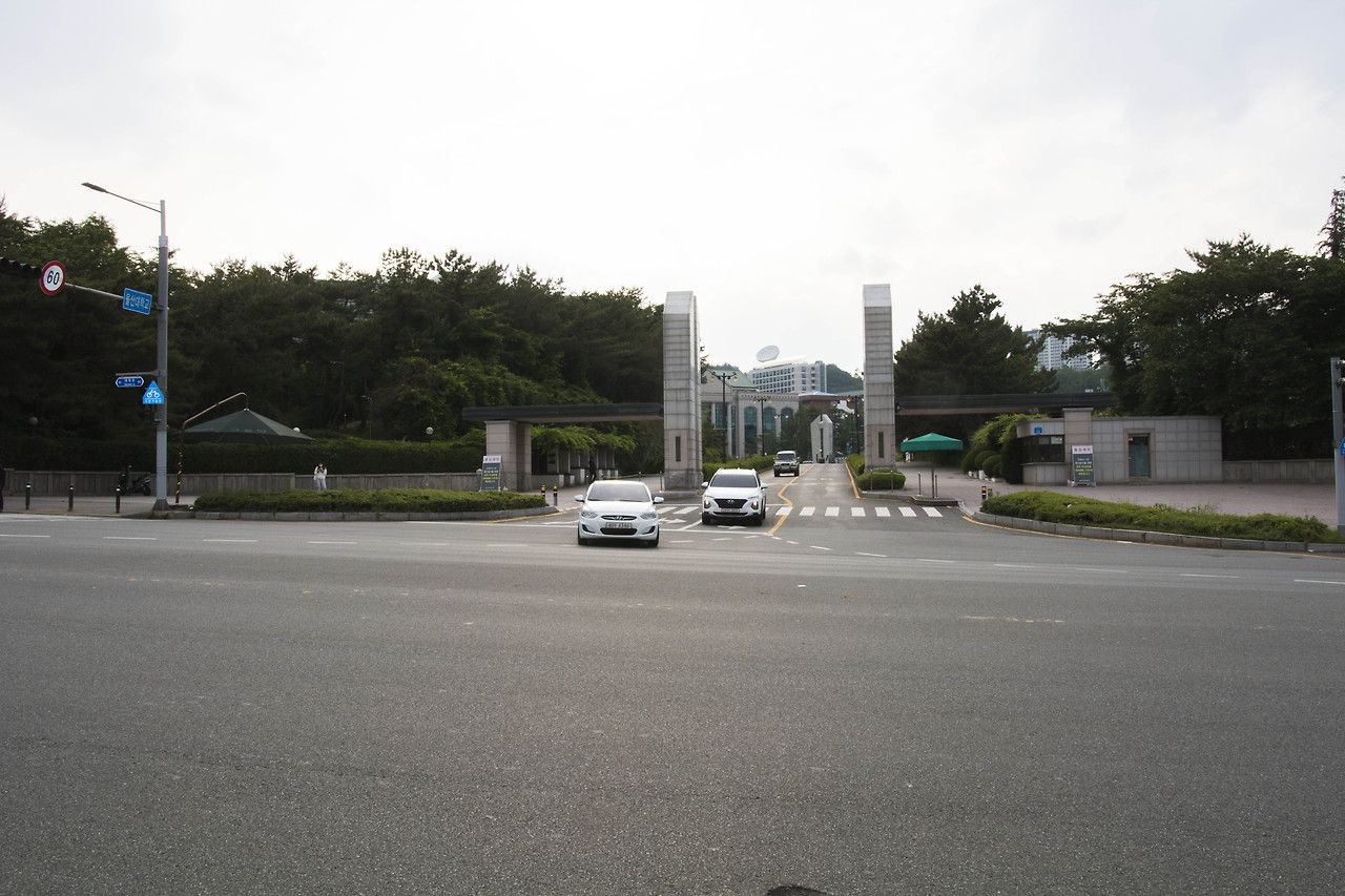 바보사거리는 울산대학교 정문 앞에 위치한 젊음을 느낄수 있는 거리인데요