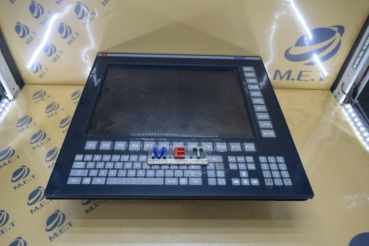 [PANEL CONTROLLER] NUM FS151I-KBD P1 CF /산업용자동화장비 수리 / (주)엠이티
