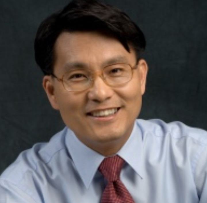 윤상현 국회의원 프로필 나이 부인 아내 전두환 가족관계 딸 자녀 학력 고향 군대