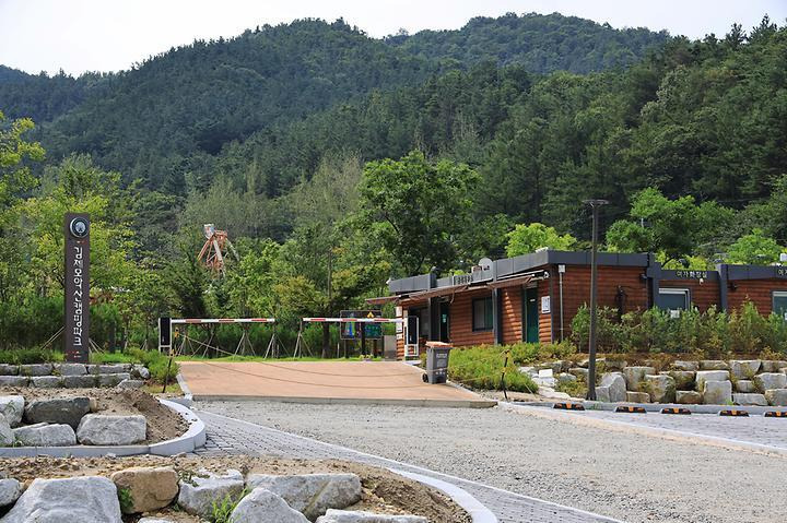 전라북도 김제시 김제 모악산 캠핑파크 모악산 금산사 입구 공영캠핑장