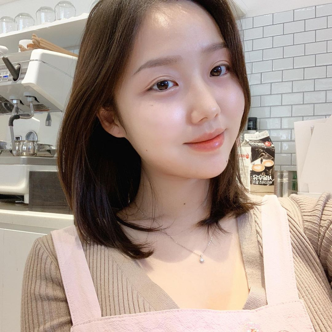 청순한 카페 사장님 인스타그램 셀카 사진 모음 — 스타들의★ 근황을 모아서