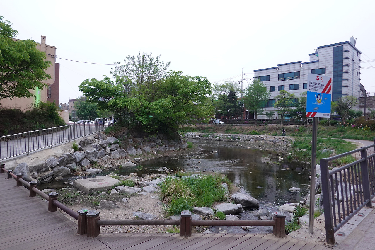 20230420 안양 삼막천신촌교 만안교 구간 주변 풍경